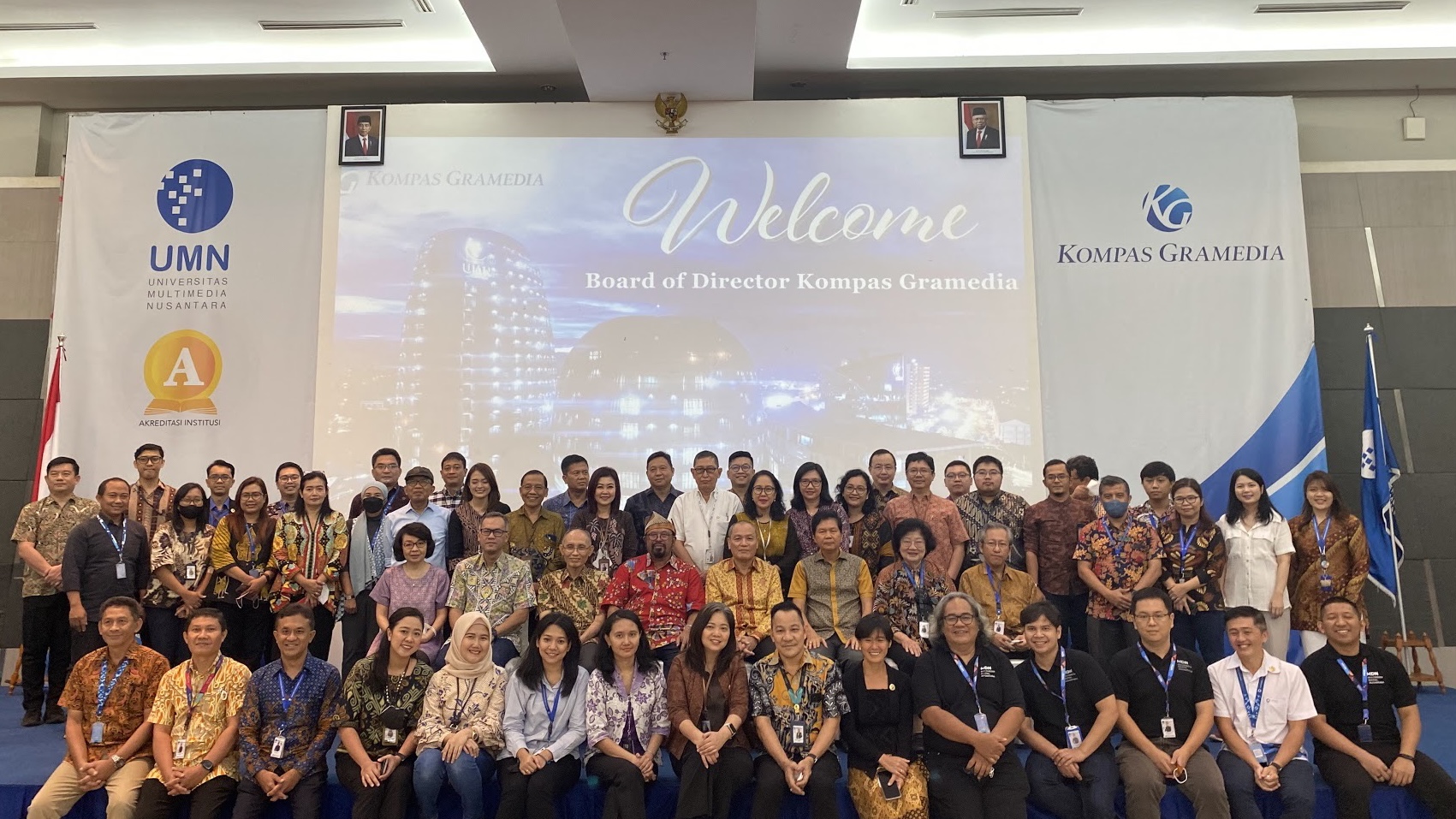 Kunjungan CEO Kompas Gramedia ke Kampus MNP & UMN - Multimedia ...